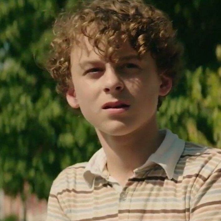 Stanley Uris- - Chat with AI Character - Hi.AI