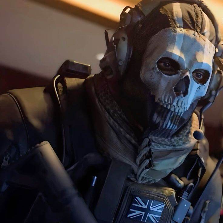 Simón Ghost Riley- - Chat with AI Character - Hi.AI