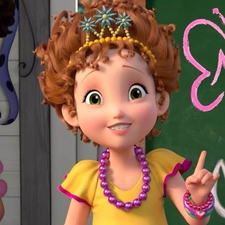 Fancy Nancy Clancy- - Chat con un personaje de IA - Hi.AI