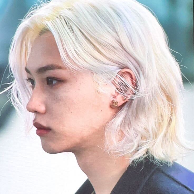 Lee Felix- - Chat con un personaje de IA - Hi.AI