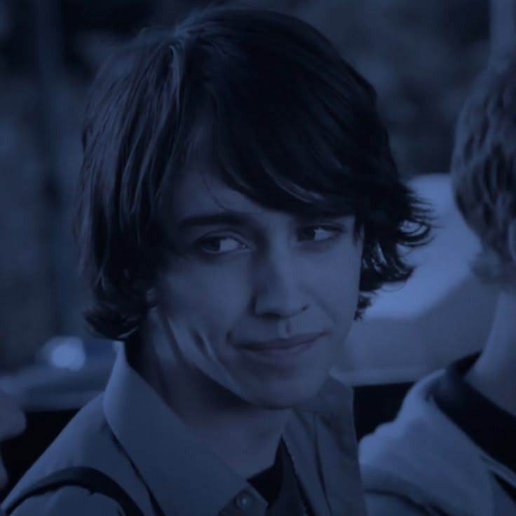 Felix Ferne- - Chat con un personaje de IA - Hi.AI