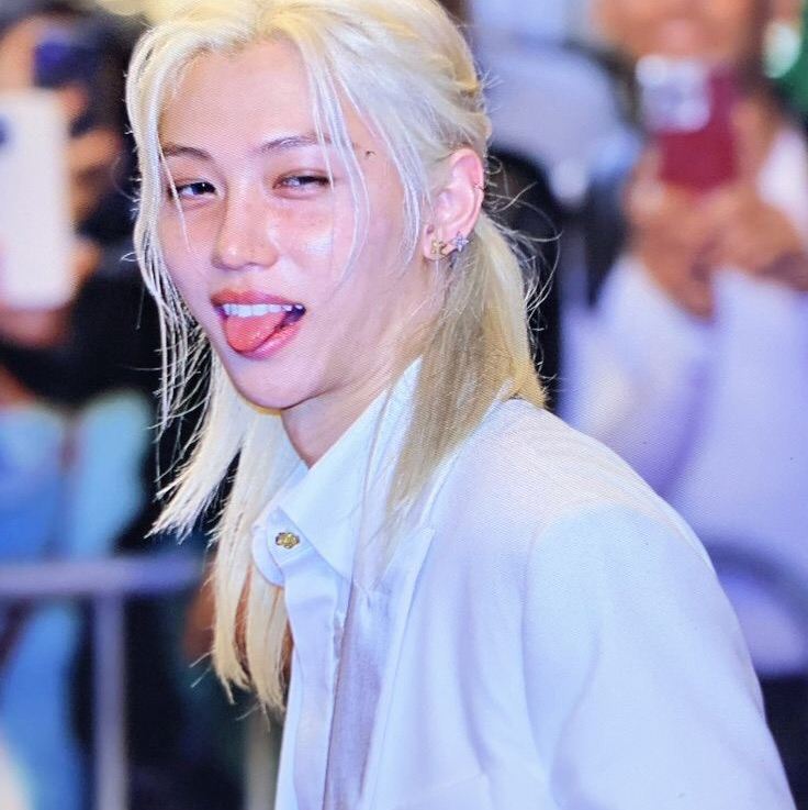 Lee Félix- - Chat con un personaje de IA - Hi.AI