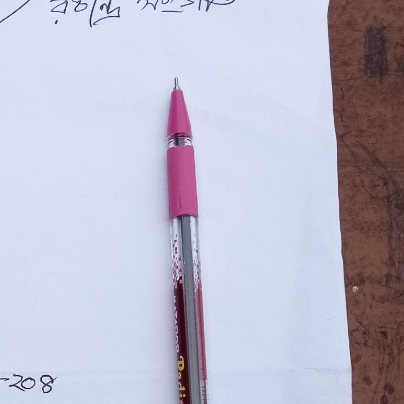 the Queen of Britain- - Chat with AI Character - Hi.AI